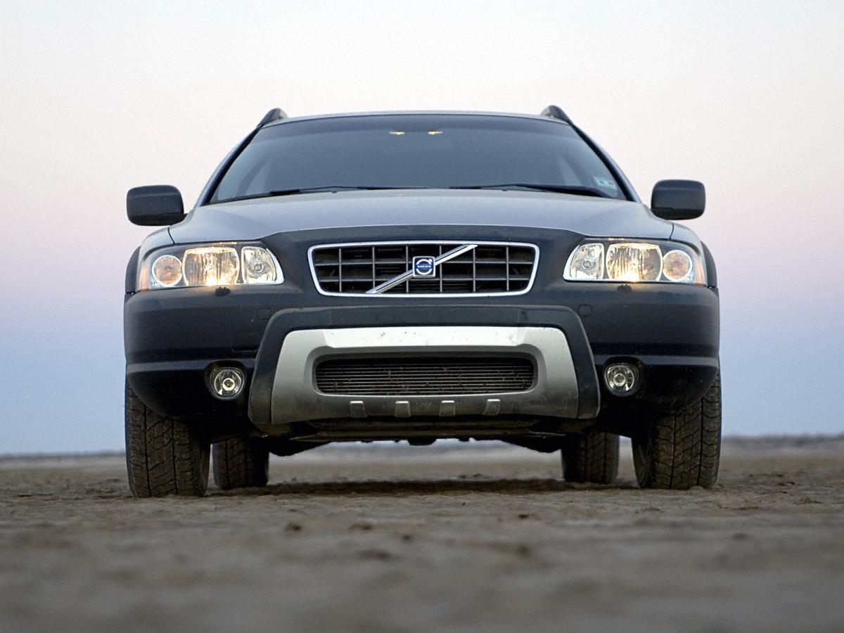 Volvo XC70 technical specifications and fuel economy